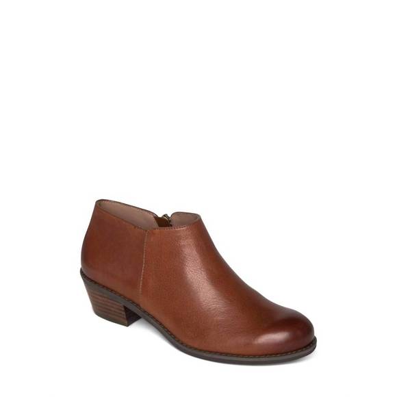 Aetrex | Shoes | New Aetrex Laurel Ankle Boot In Whiskey | Poshmark